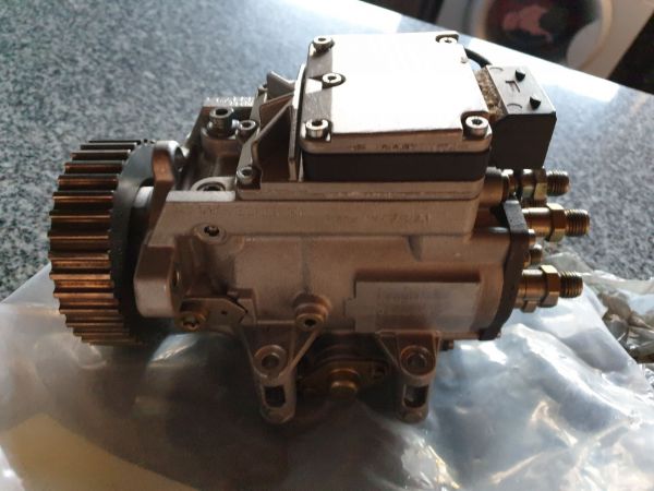 Bosch VP44 Injector pump for sale - Spares & Accessories - Gauteng